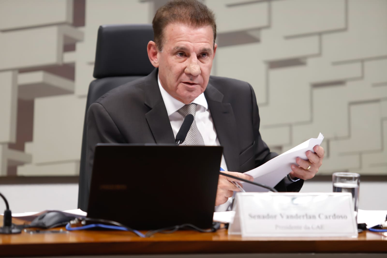 Vanderlan apresenta balanço das atividades da CAE - Oeste Goiano